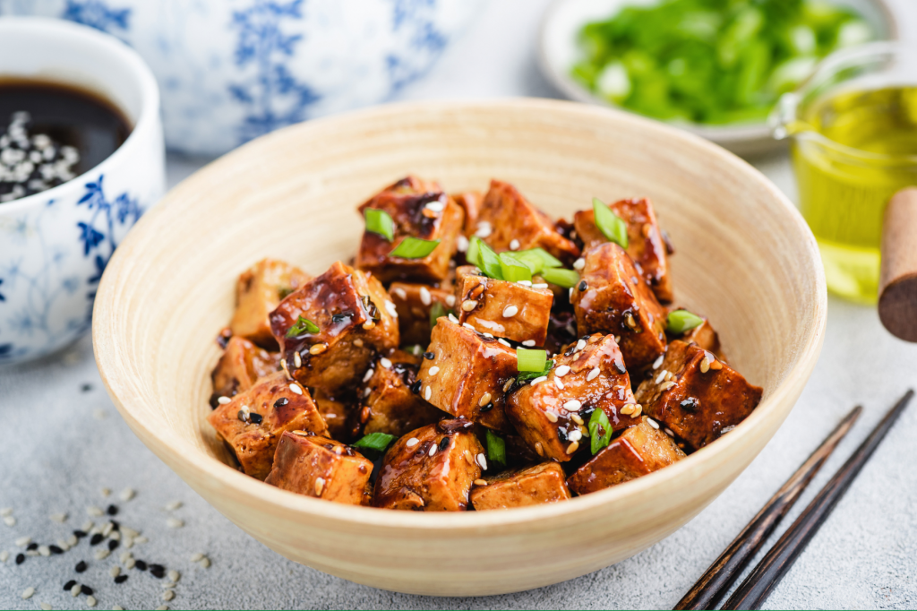 ¡Más allá de las bravas! 12 opciones de tapas veganas con tofu, seitán ...